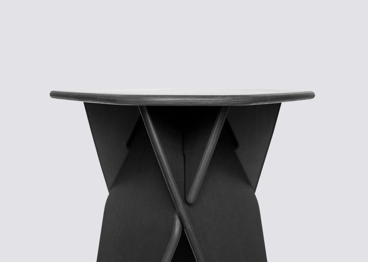 Wedge Table black — caussa
